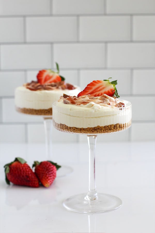 White Chocolate Cheesecake Cups - Simply Desserts