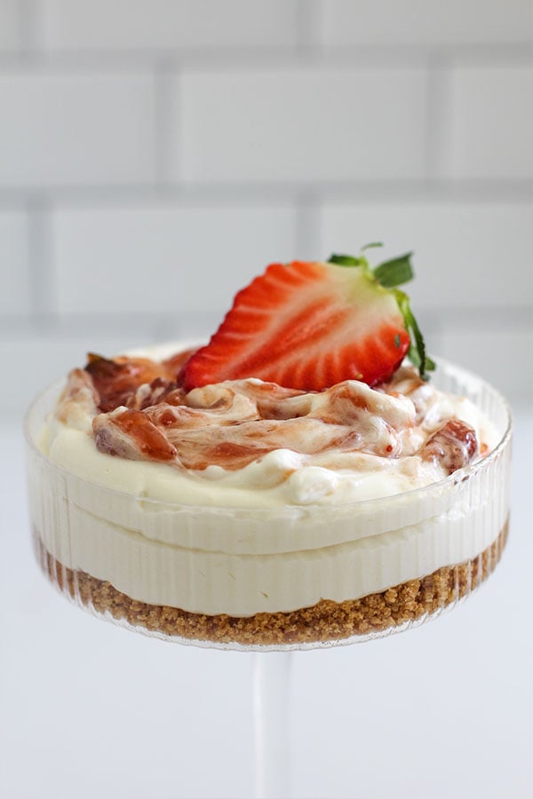 White Chocolate Cheesecake Cups - Simply Desserts